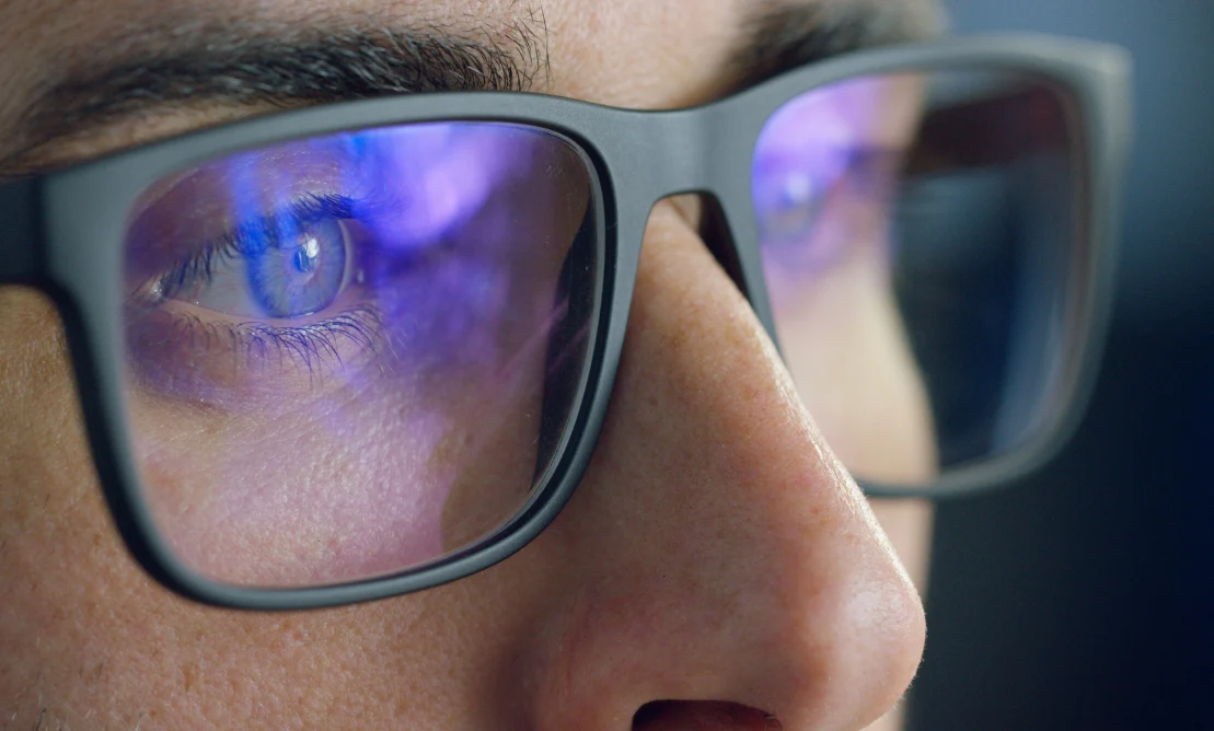 Blue Light Lenses | iSight Eyecare